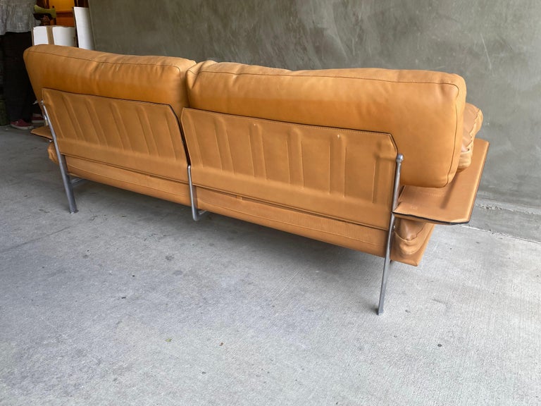 B&B Italia Leather Diesis Sofa, Italy For Sale at 1stDibs