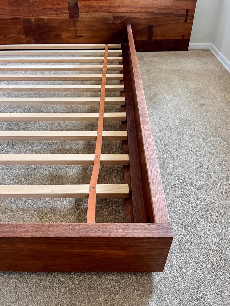 BDDW Horizontal Live-Edge Slab Bed For Sale at 1stDibs