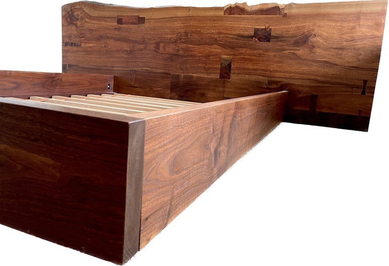 BDDW Horizontal Live-Edge Slab Bed For Sale at 1stDibs