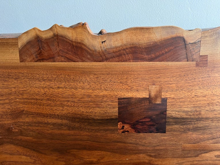 BDDW Horizontal Live-Edge Slab Bed For Sale at 1stDibs