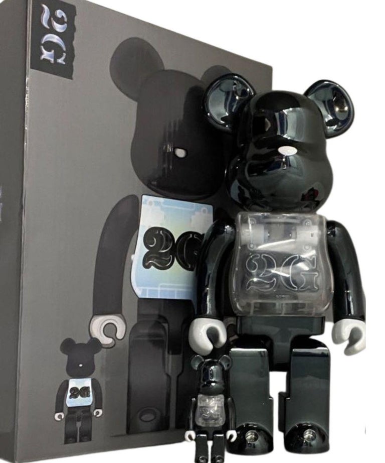 Bearbrick - 100%/400% Bearbrick 2G Exclusive Black Chrome For Sale at ...