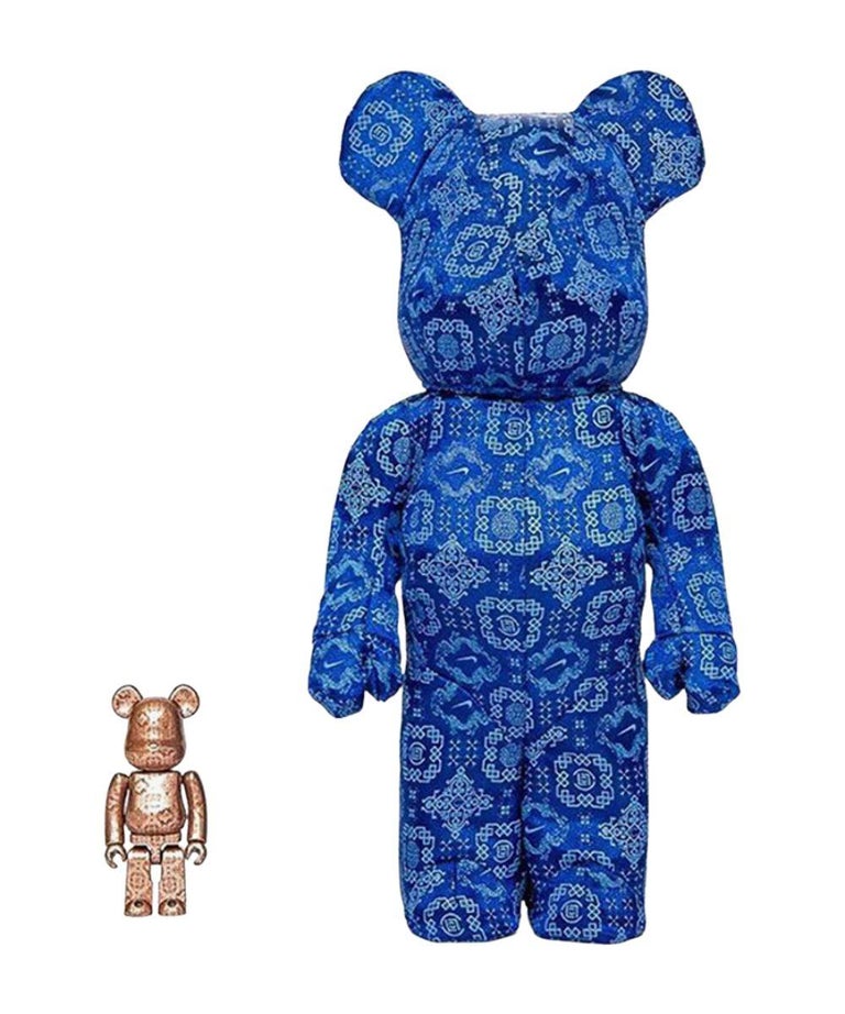 Bearbrick - 100%/400 % T-shirt Bearbrick X Nike En vente sur 1stDibs