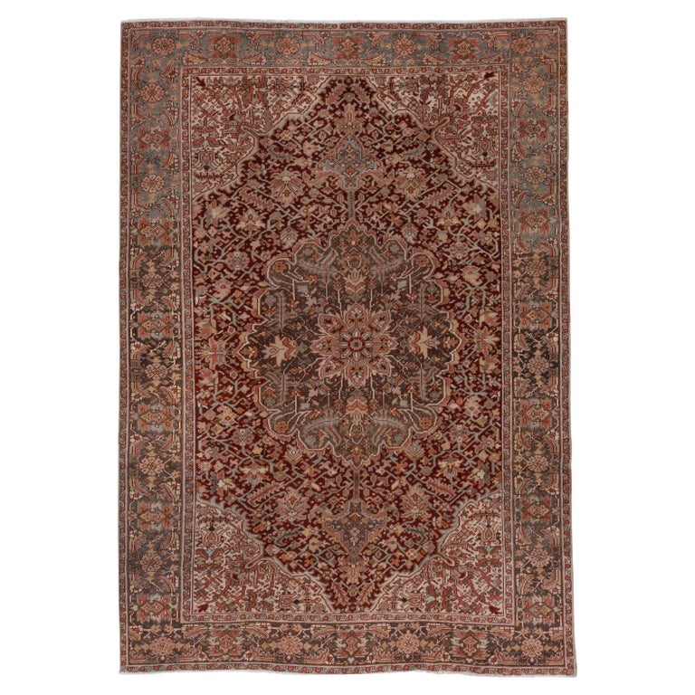 Beauituflly Detailed Antique Persian Heriz Rug, Colorful Palette, circa ...