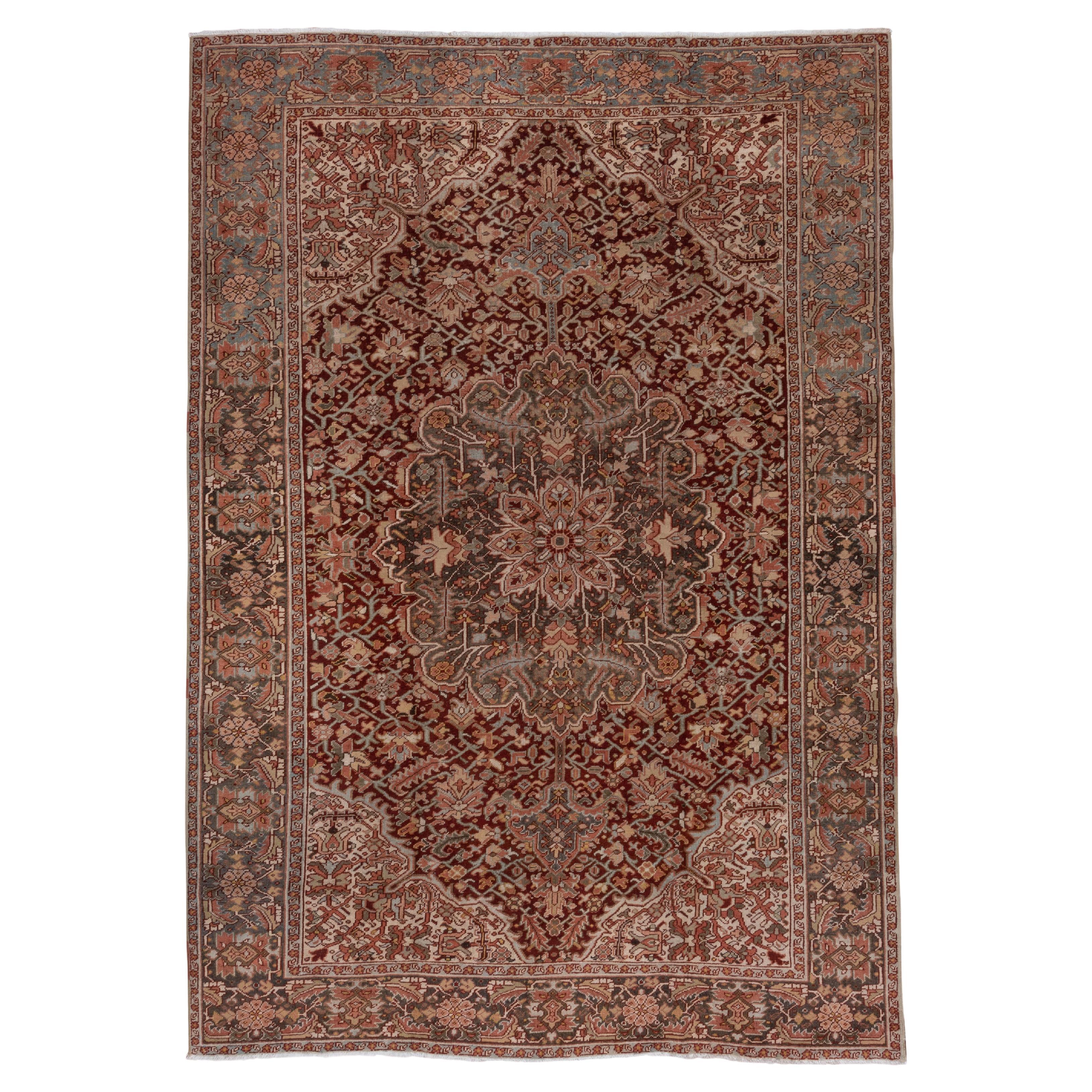 Traditional Persian Heriz Rug at 1stDibs
