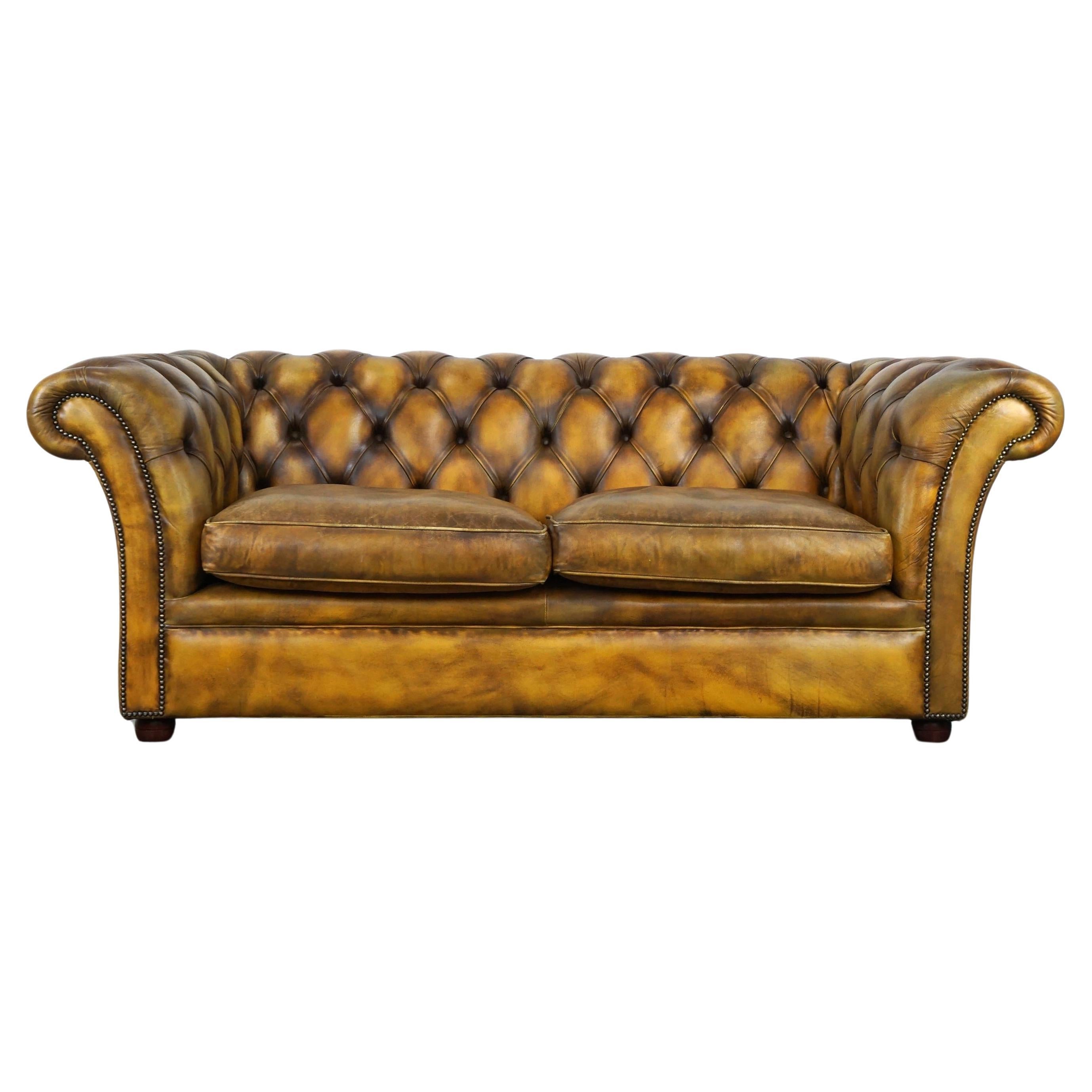 Beautiful red cowhide sleekly designed Chesterfield 2-seater sofa For ...