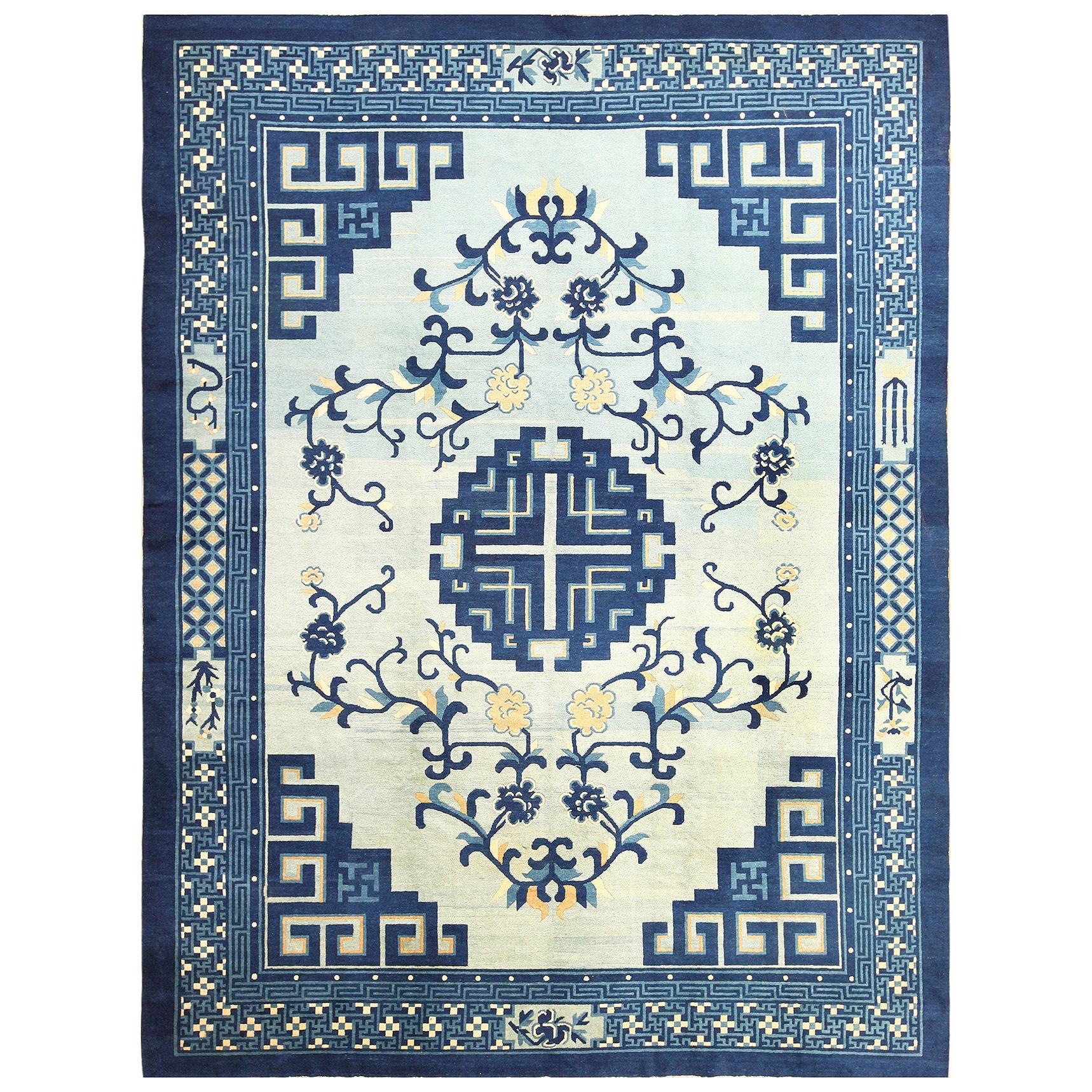 Antique Chinese Oriental Carpet. Size: 8 ft 3 in x 14 ft 2 in (2.51 m x ...