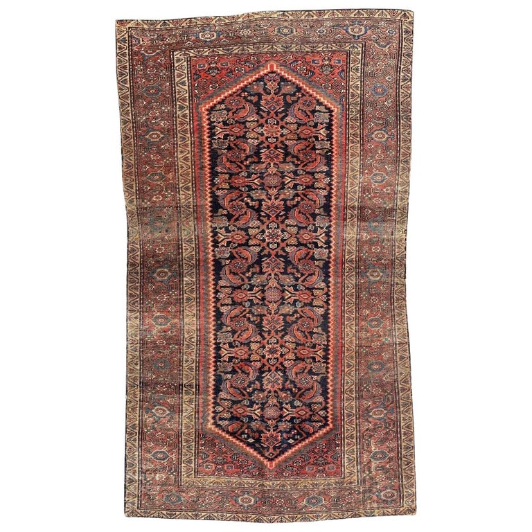 Beautiful Antique Mahal Ferahan Rug For Sale at 1stDibs