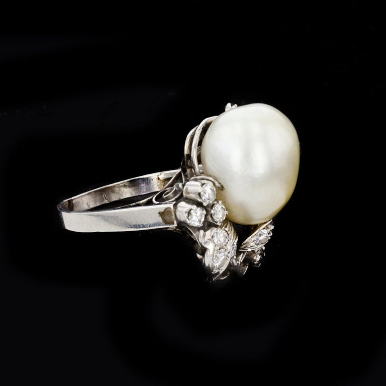 Beautiful Baroque Pearl and Diamond Ring For Sale at 1stDibs