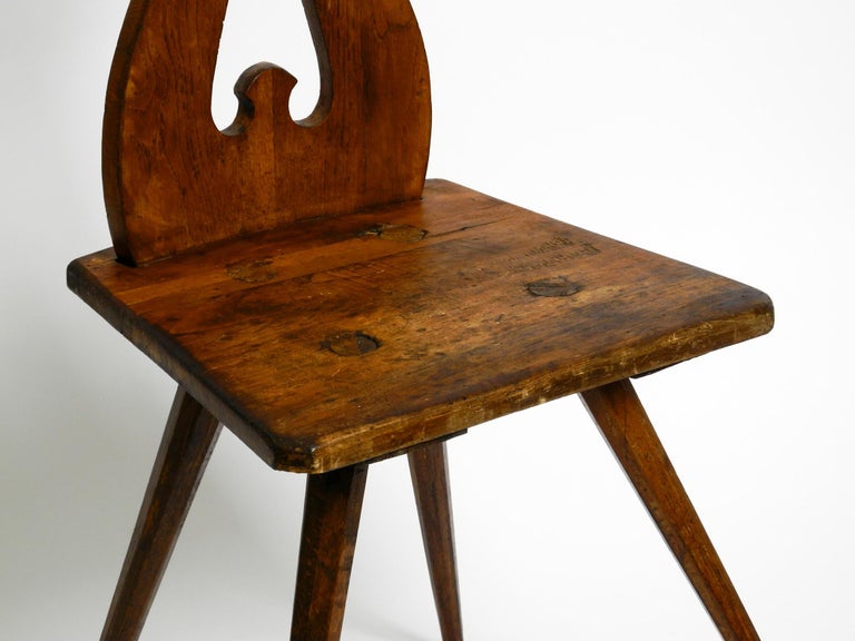 Beautiful Italian Mid Century peasant chair made of oak For Sale at 1stDibs