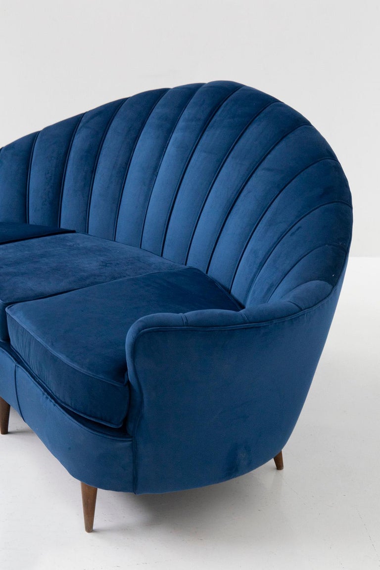 Beautiful Italian Shell Sofa in Blue Velvet For Sale at 1stDibs