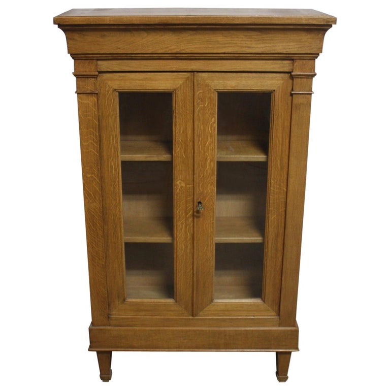 Beautiful Mid-20th Century French Small Vitrine, Directoire Style at ...