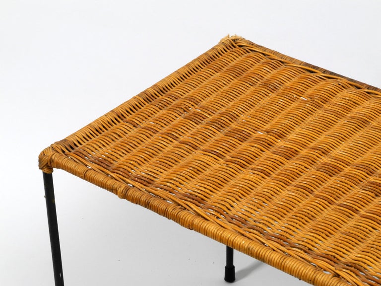 Beautiful Mid-Century Modern Rattan Side Table with Black Metal Feet at ...