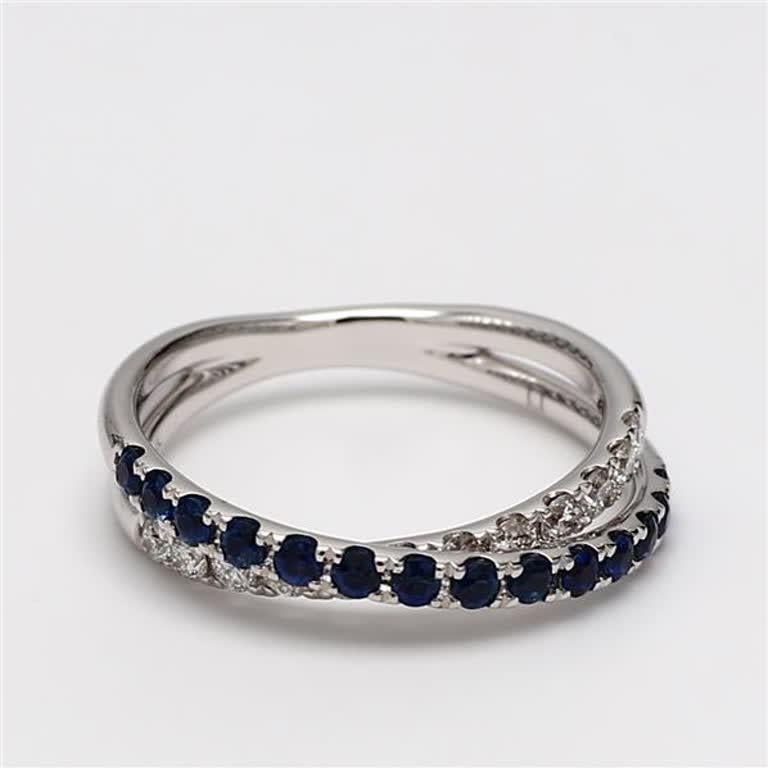 Beautiful Natural Blue Sapphire and White Diamond Interlocking Circle Ring For Sale at 1stDibs