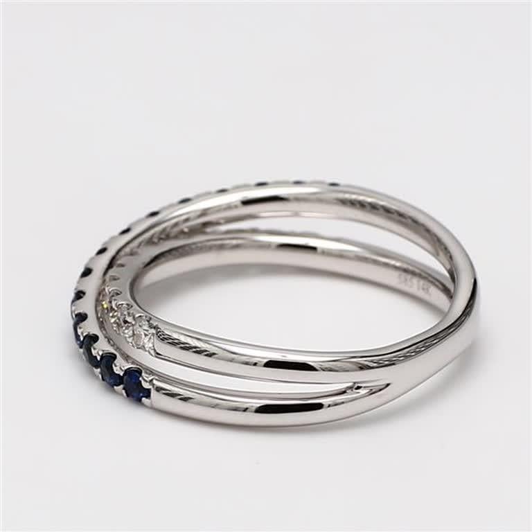Beautiful Natural Blue Sapphire and White Diamond Interlocking Circle Ring For Sale at 1stDibs