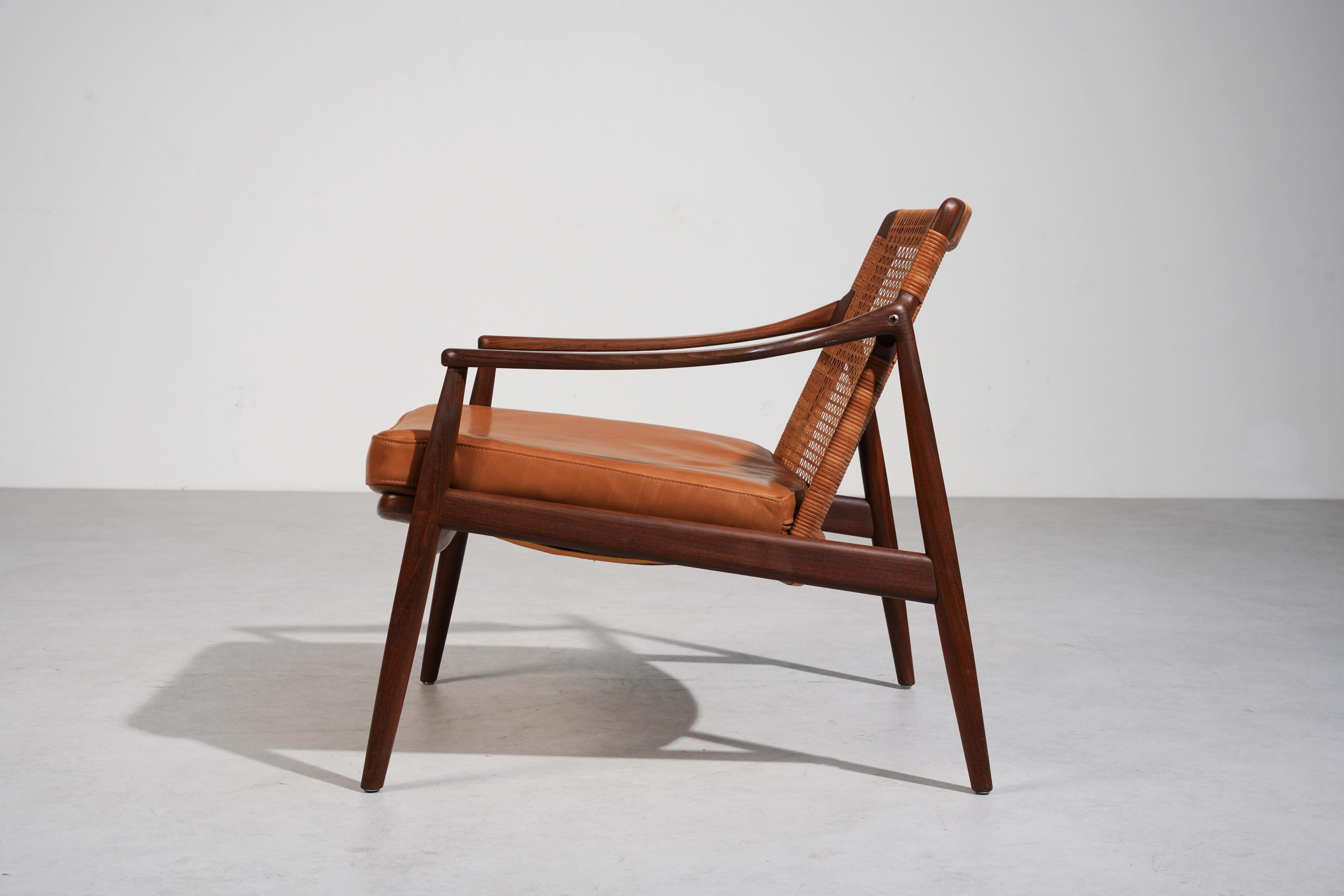 Beautiful Pair of Lounge Easy Chairs by Hartmut Lohmeyer for Wilkhahn ...