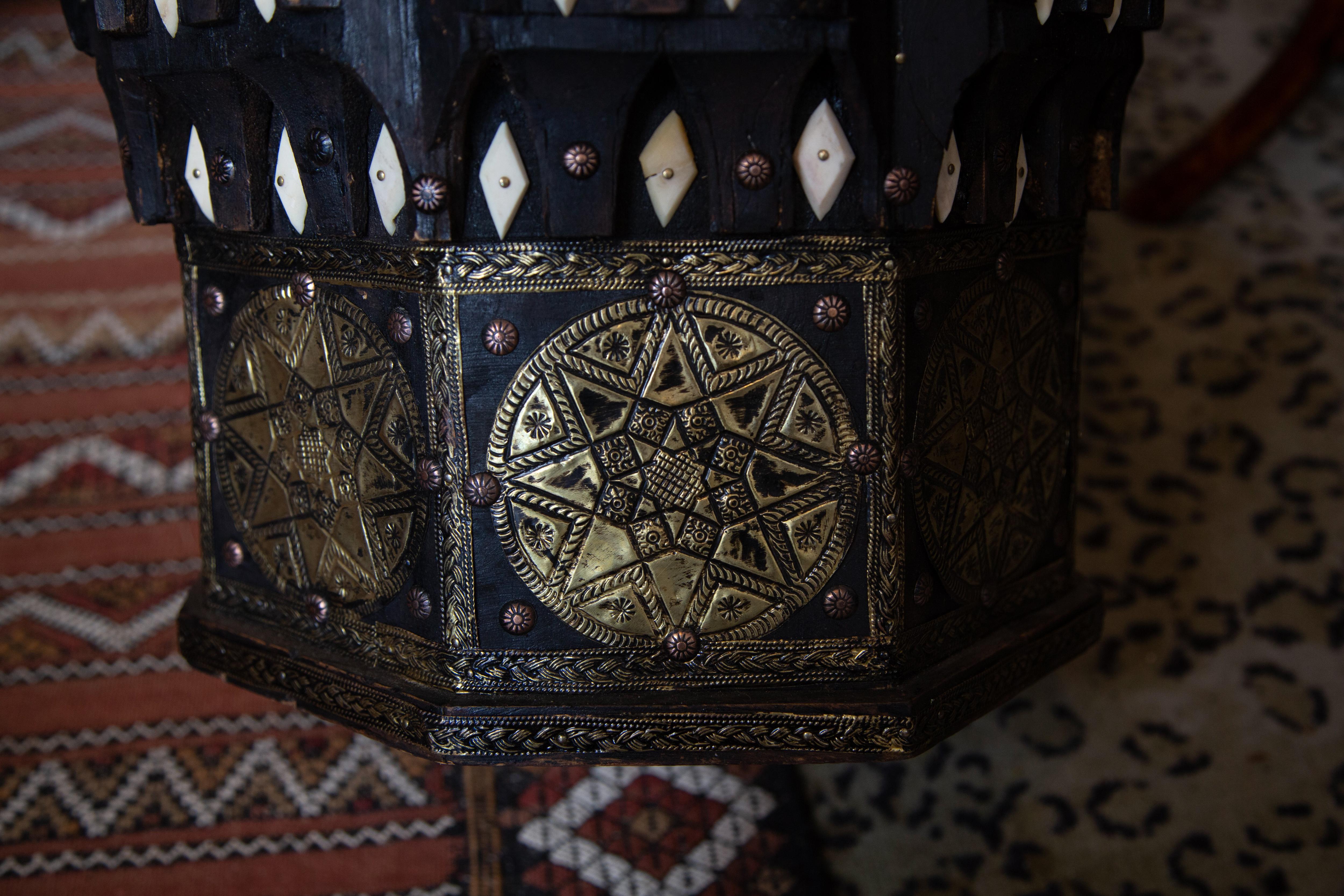 Beautiful Pair of Vintage Camel Bone Star Tables at 1stDibs