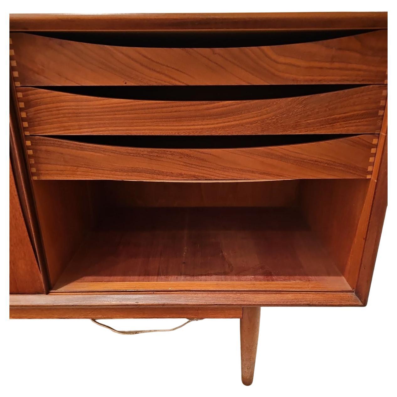 Beautiful Scandinavian modern teak credenza by Fredrik Kayser For Sale ...
