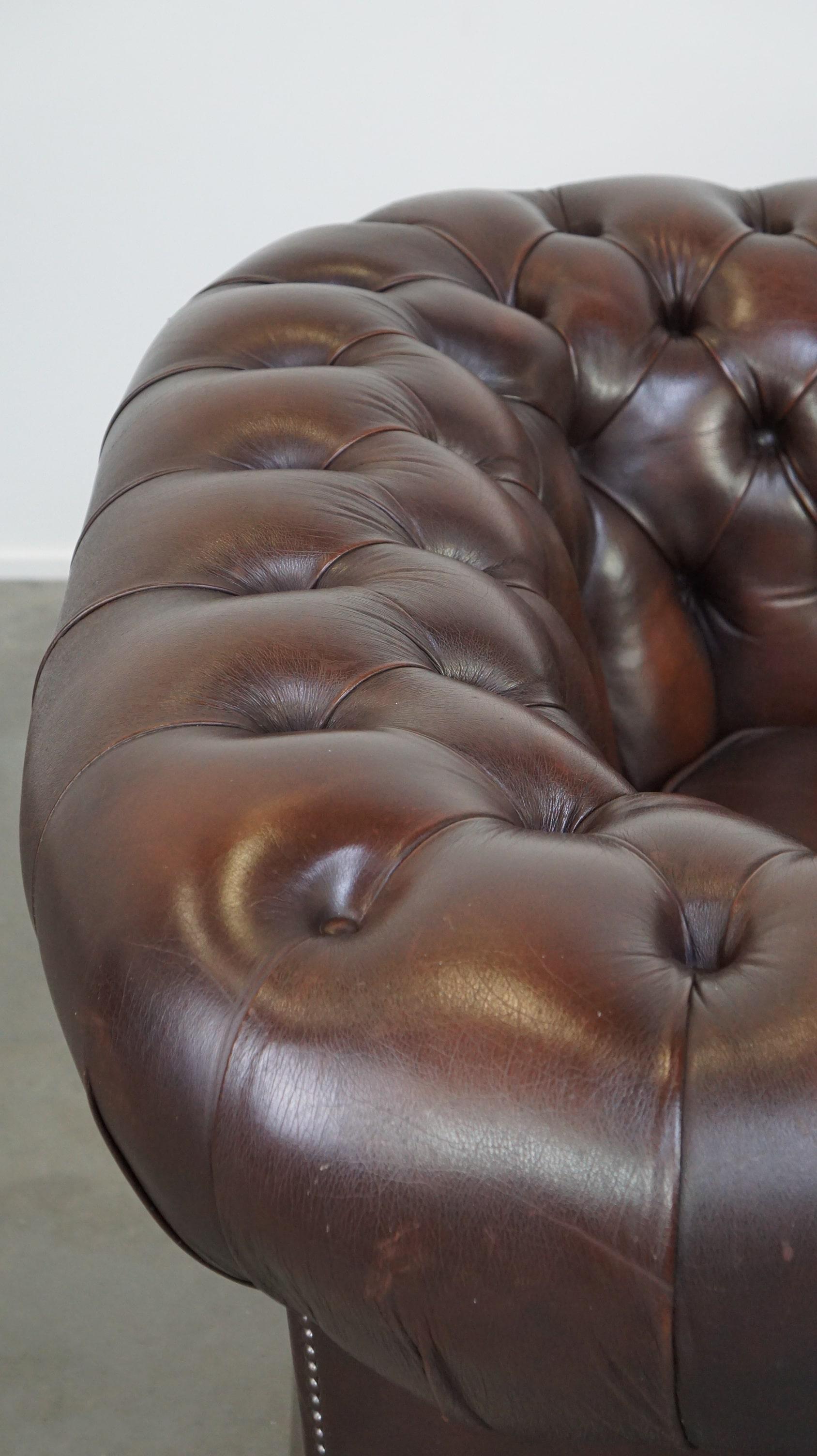 Beautiful, spacious dark brown mottled English cow leather Chesterfield ...