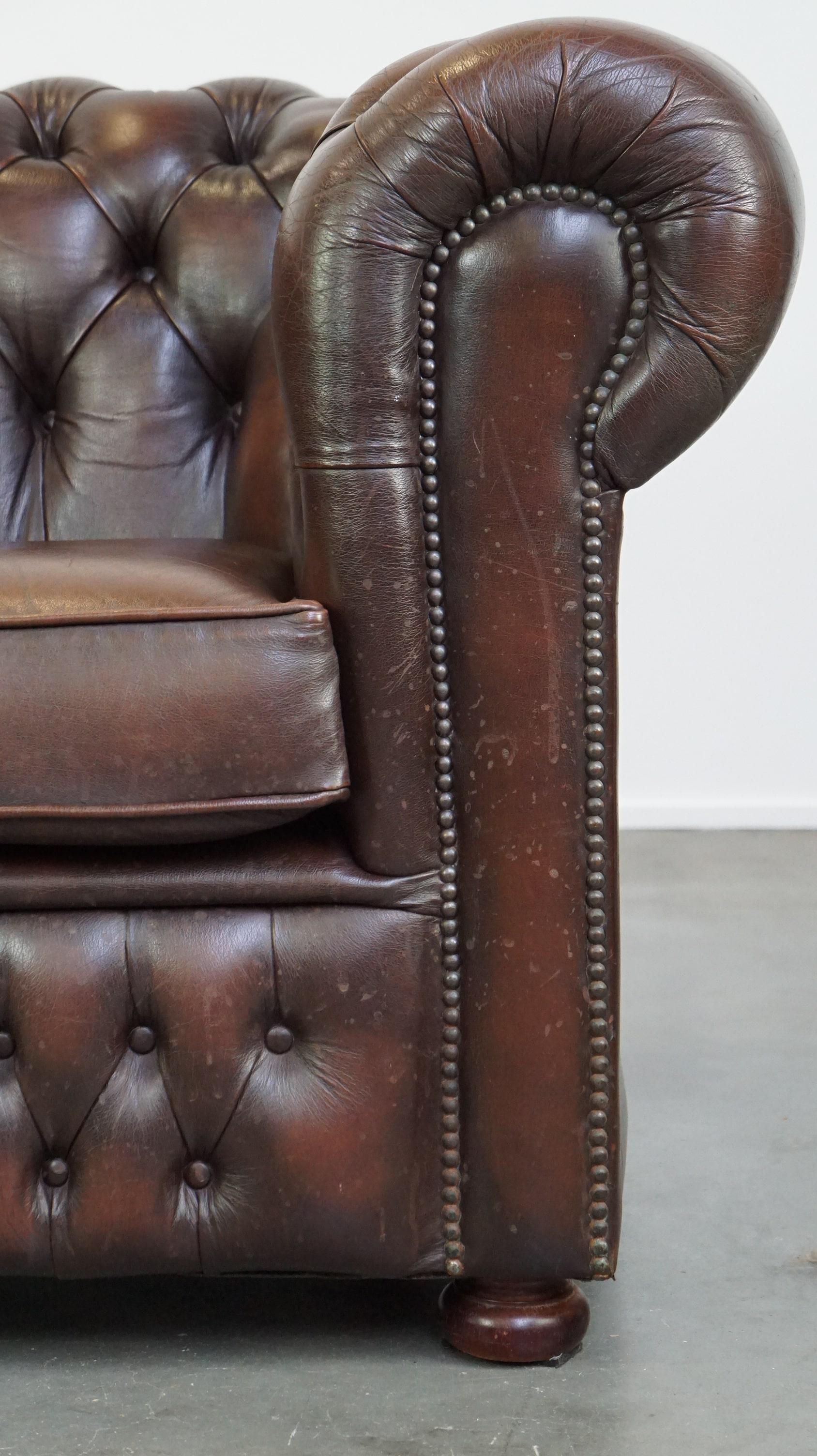 Beautiful, spacious dark brown mottled English cow leather Chesterfield ...