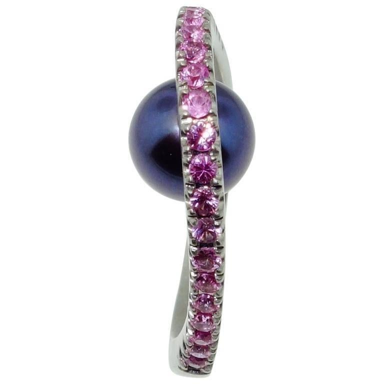 Beautiful Unique Black Pearl and Pink Sapphire Runway Ring For Sale at ...