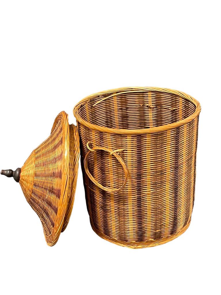Beautiful Vintage Midcentury Wicker Small Laundry Basket Hamper, 1980s ...