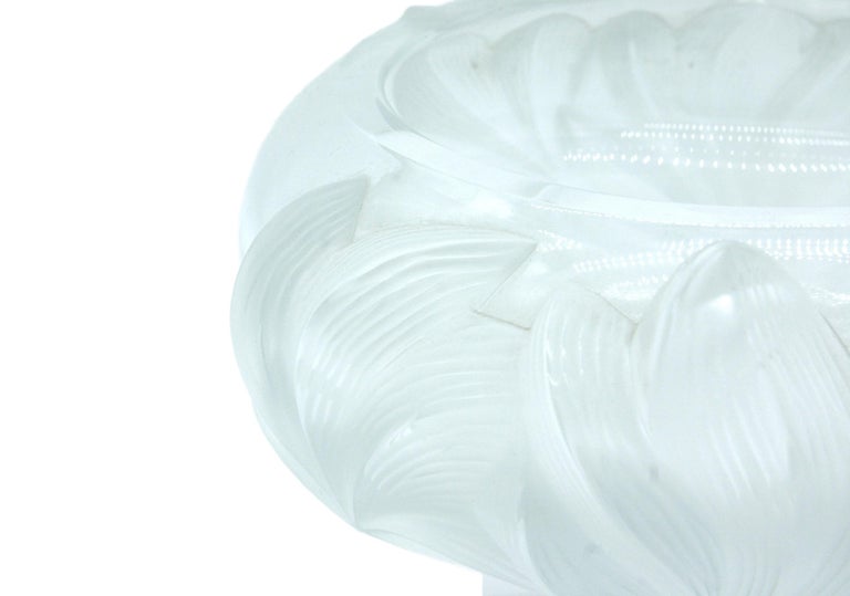 Beautifully Crafted Lalique Centerpiece For Sale at 1stDibs