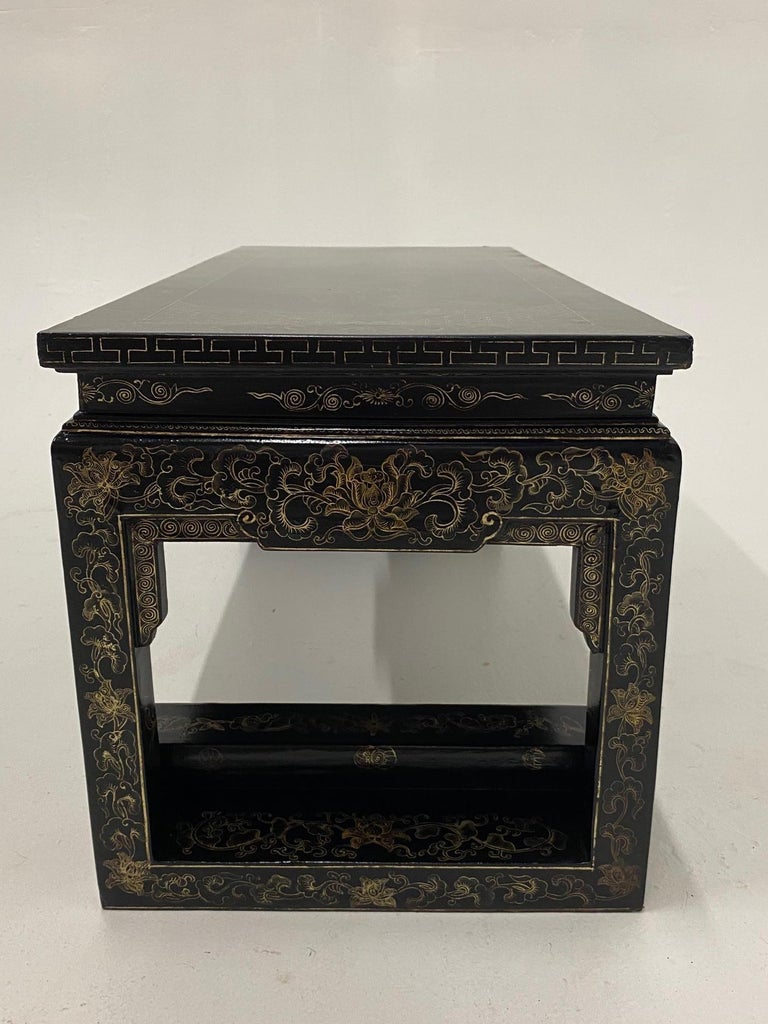 Beautifully Shaped and Decorated Chinese Lacquer Table For Sale at 1stDibs