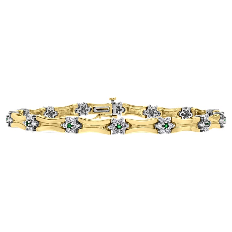 Beauvince Petite Flowers Bracelet (2.90 ct Diamonds and Emeralds) in Yellow Gold For Sale at 1stDibs