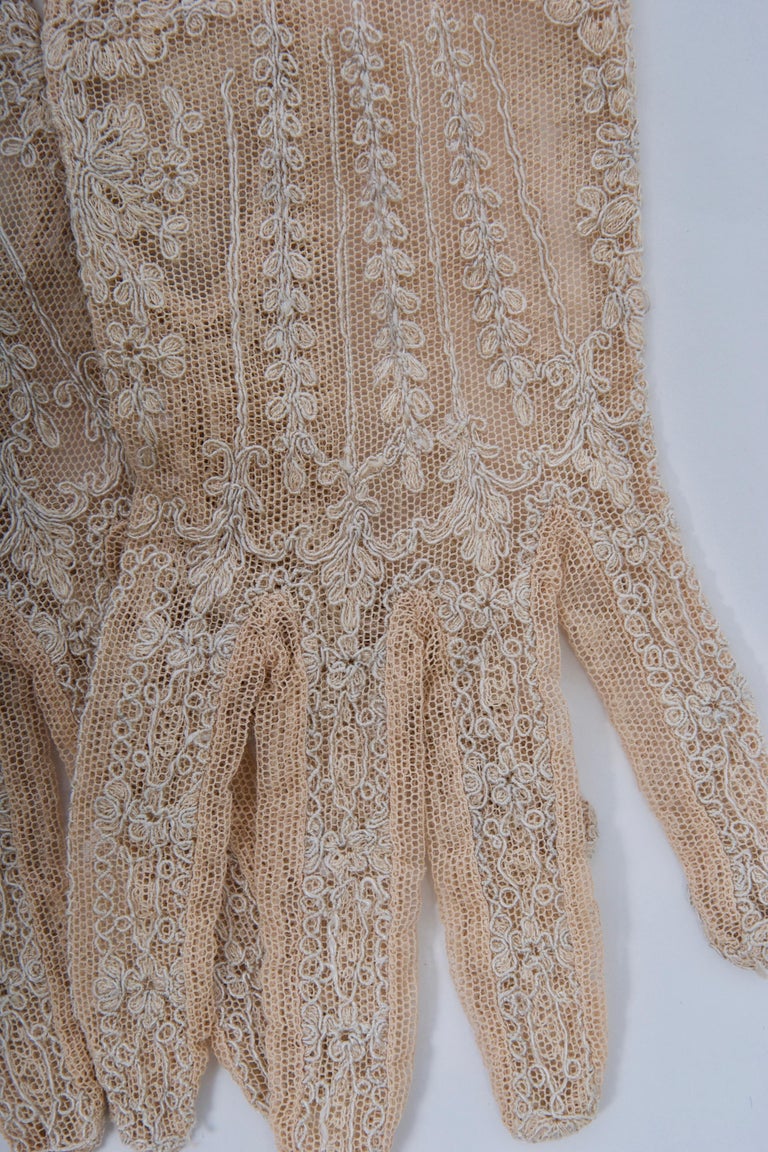 Beige Lace Evening Gloves at 1stDibs
