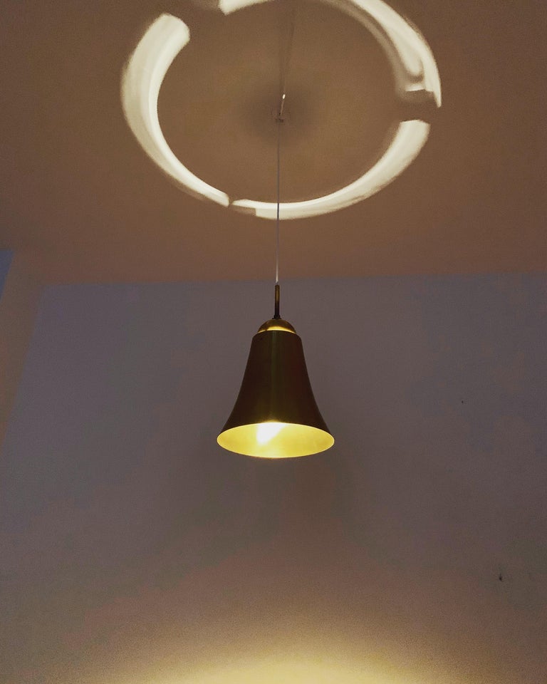 Bell shaped brass pendant lamp For Sale at 1stDibs