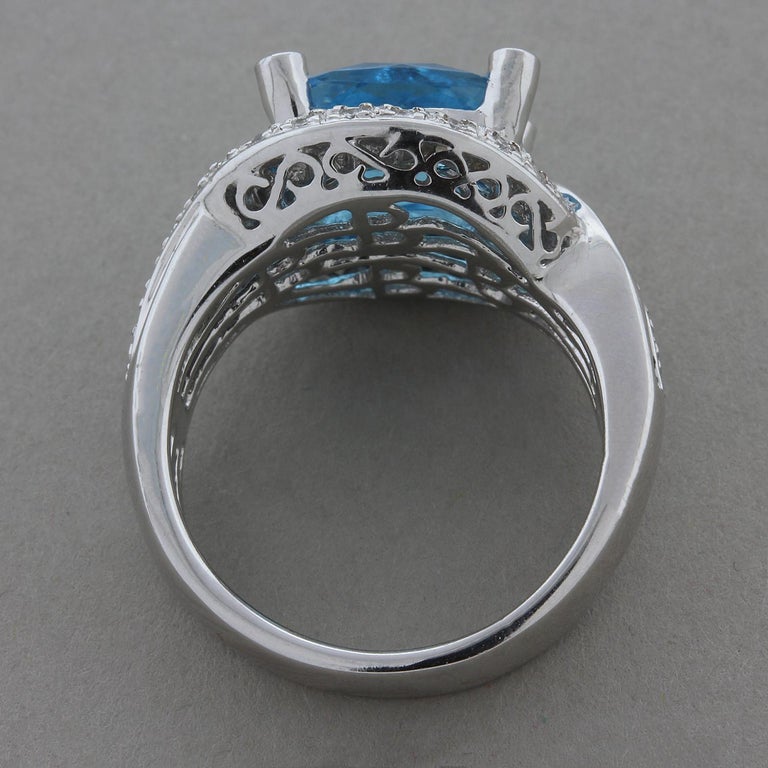 Bellarri Blue Topaz Diamond Gold Ring For Sale at 1stDibs