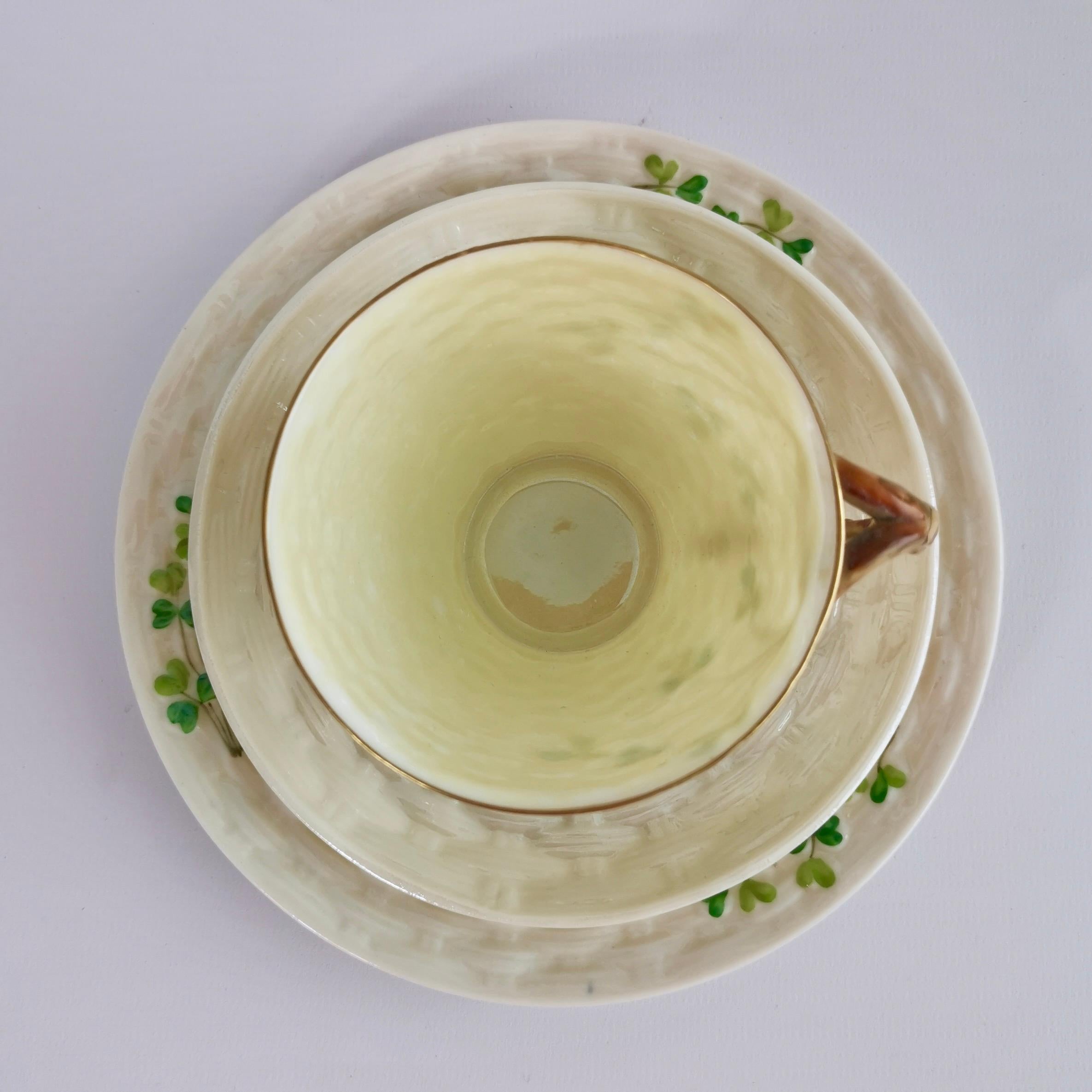 Belleek Coffee Cup Trio, Shamrock Pattern, 1891-1926 For Sale at 1stDibs | belleek porzellan ...