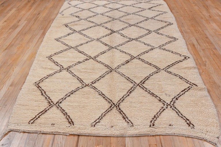 Beni Ourain Moroccan Carpet For Sale at 1stDibs