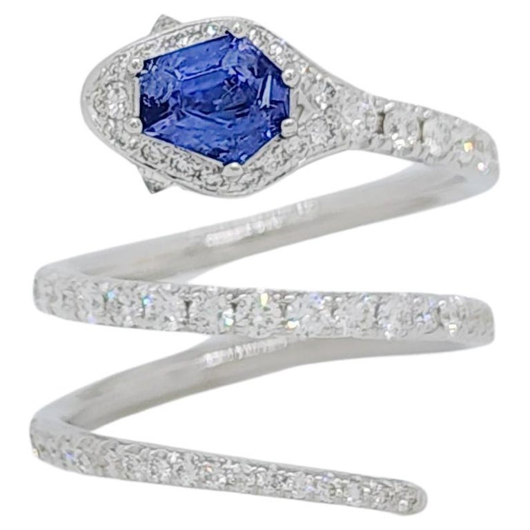 Benitoite and White Diamond Snake Ring in 18k For Sale at 1stDibs