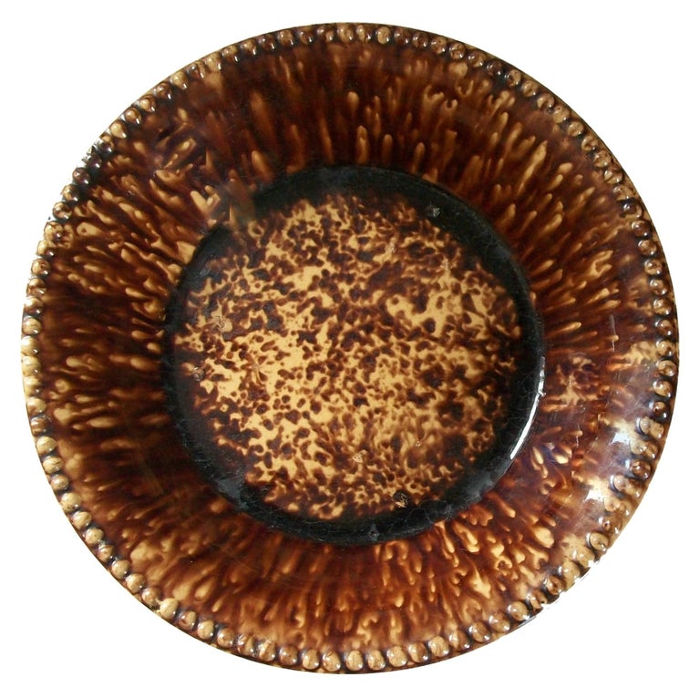BENNINGTON - Large Brown Spatterware Bowl with Molded Edge - U.S ...