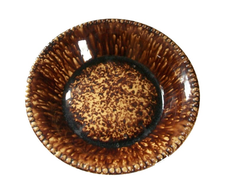 BENNINGTON - Large Brown Spatterware Bowl with Molded Edge - U.S ...
