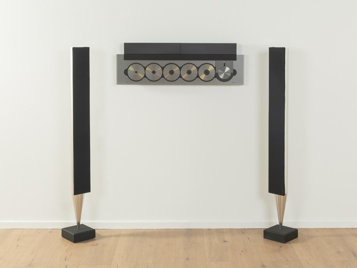 "Beosound 9000" and "Beolab 8000", Bang and Olufsen For Sale at 1stDibs