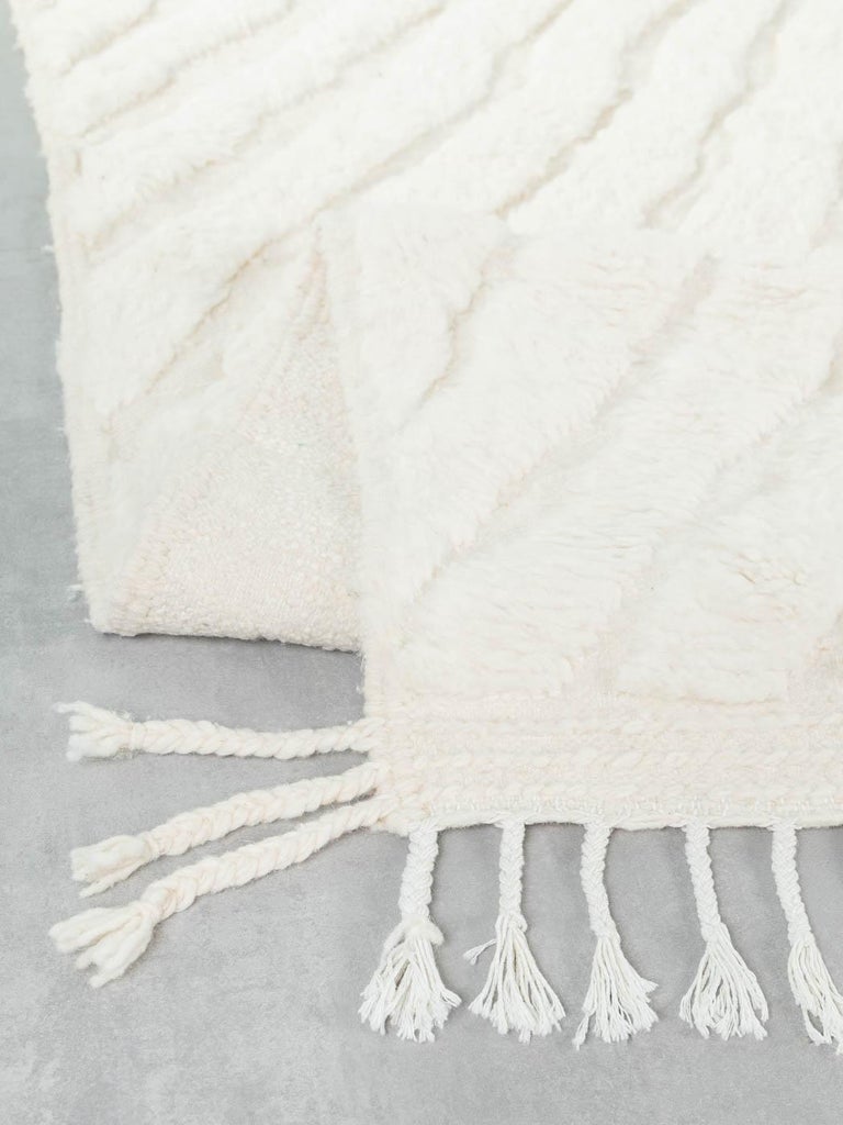 Berber Rug 100% Wool Moroccan Handwoven For Sale at 1stDibs