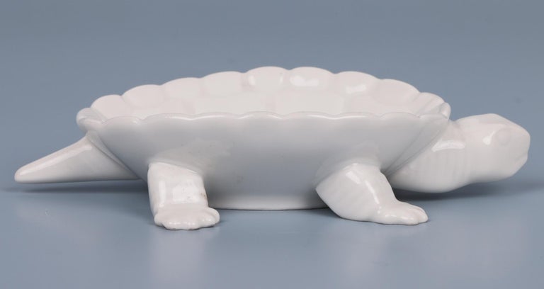 Berlin Porcelain Mid-Century Tortoise Pin Dish For Sale at 1stDibs