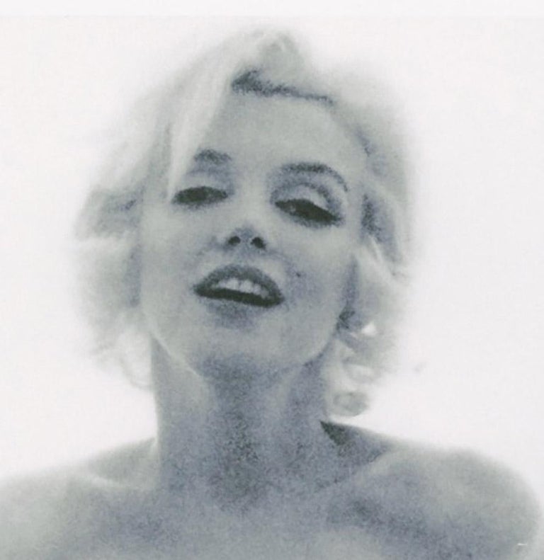 Bert Stern - Bert stern "Marilyn Monroe classic Pink roses " 2011 For ...