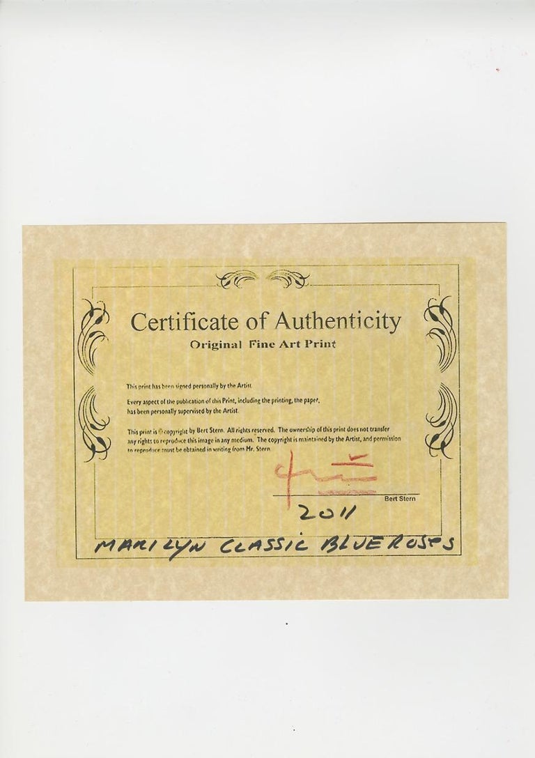 Bert Stern - Bert stern "Marilyn Monroe gold Blue wink Roses" For Sale ...