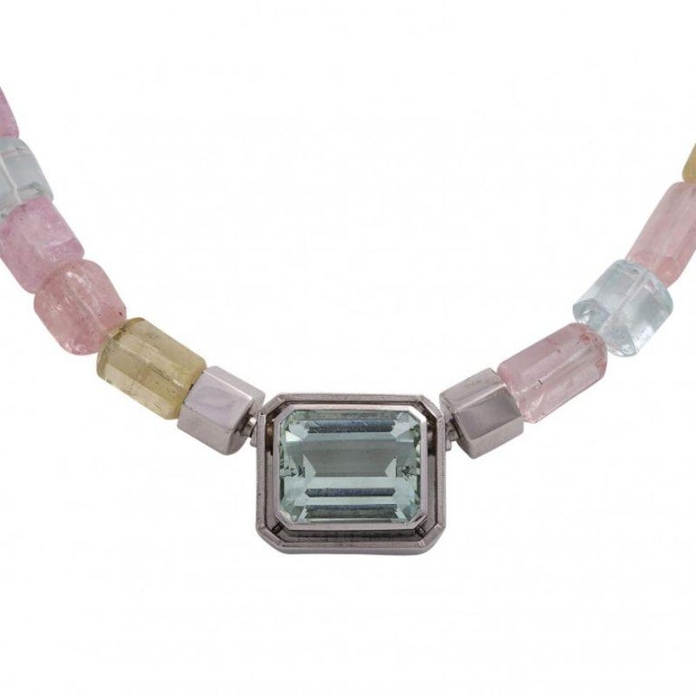 Beryl Necklace with Interchangeable Bayonet Clasp, Especially with 1 ...