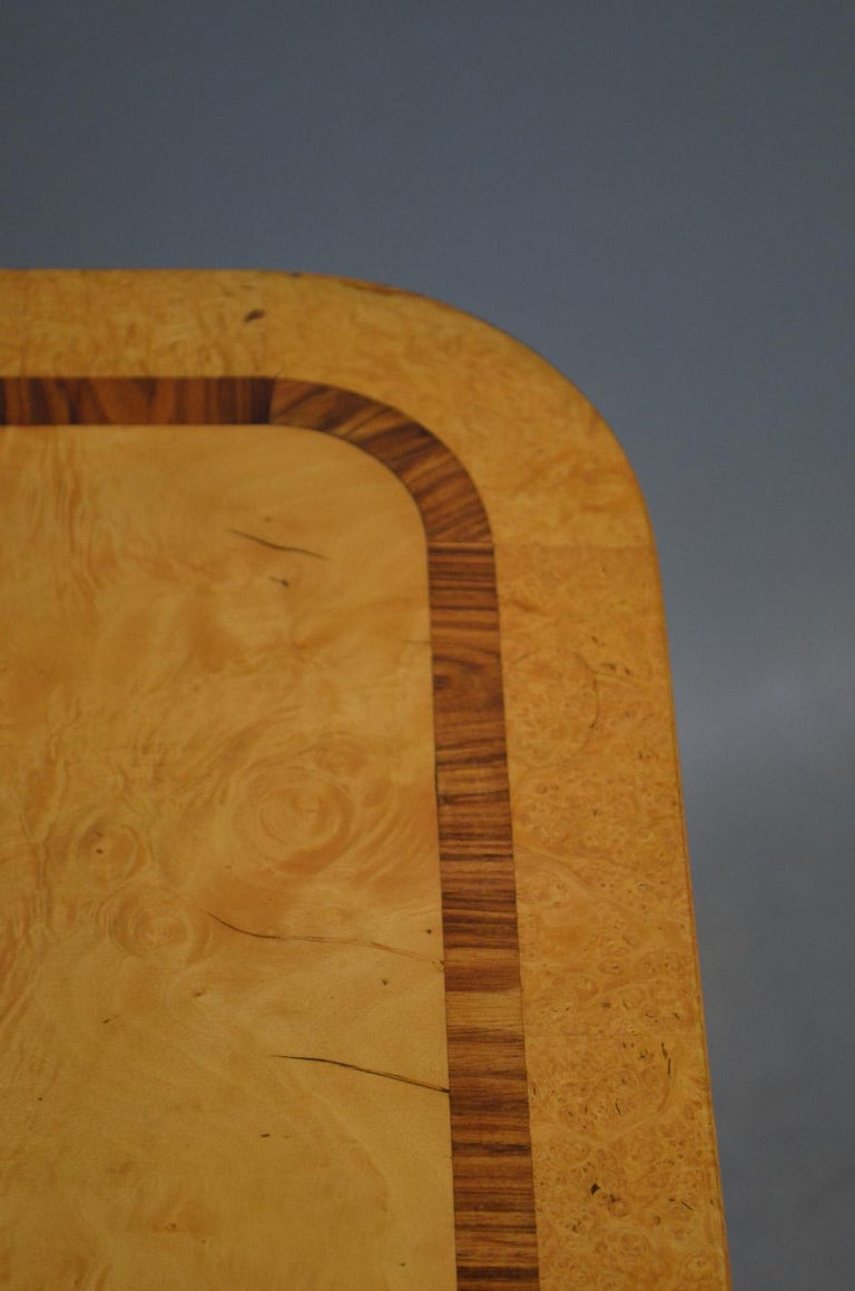 Biedermeier Bird’s-Eye Maple Occasional Table at 1stDibs