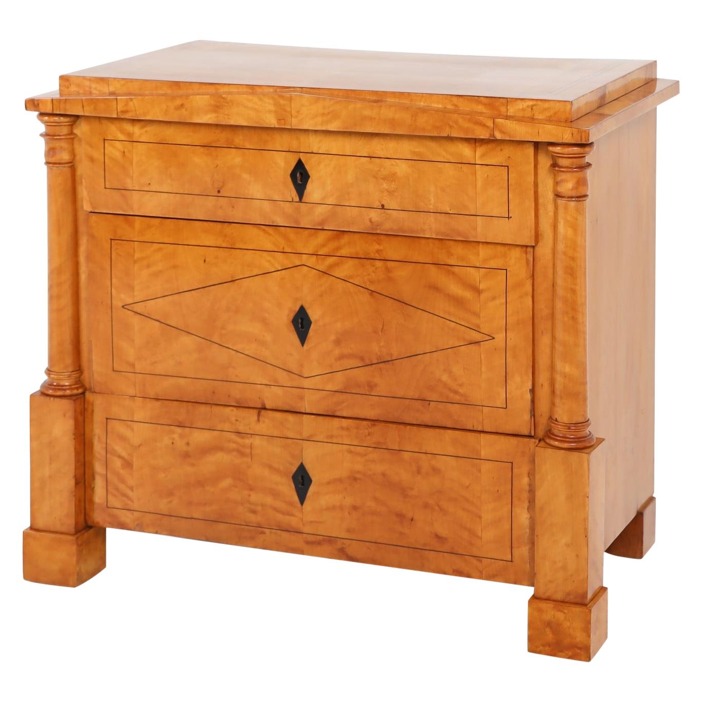 Swedish Biedermeier / Empire Chest of Drawers in Quilted Birch, circa ...