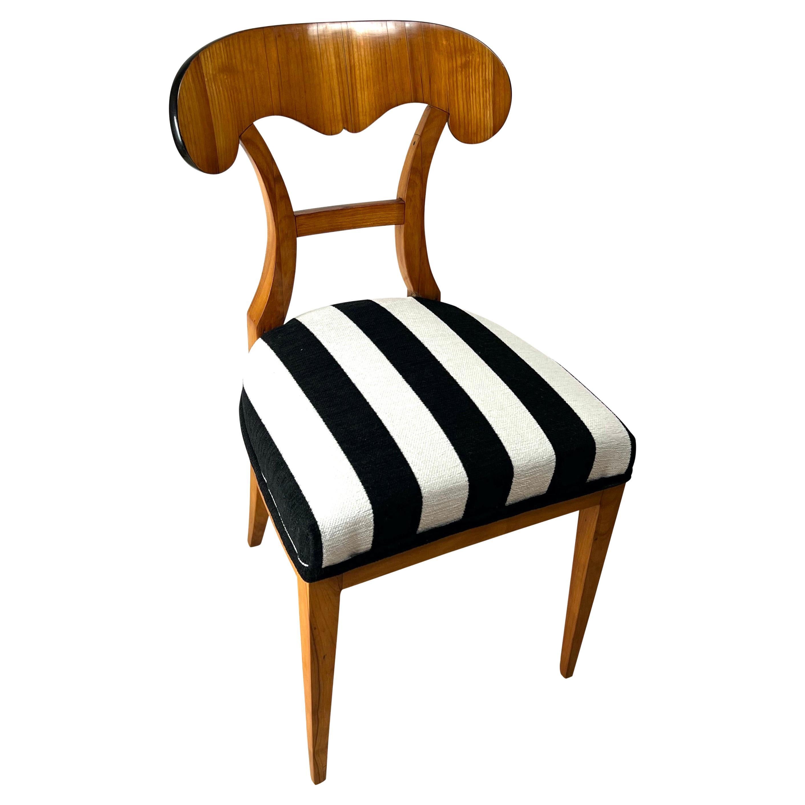 Biedermeier Chair, Cherry Veneer, South Germany, circa 1830 at 1stDibs