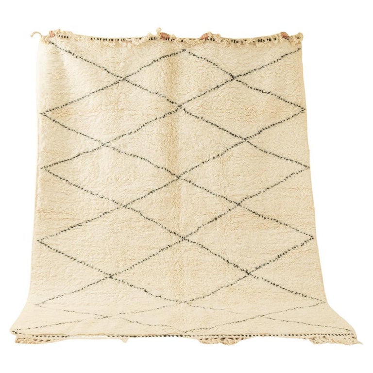 Big Beni Berber Rug Creamy White Dimond Pattern Marocco For Sale at 1stDibs
