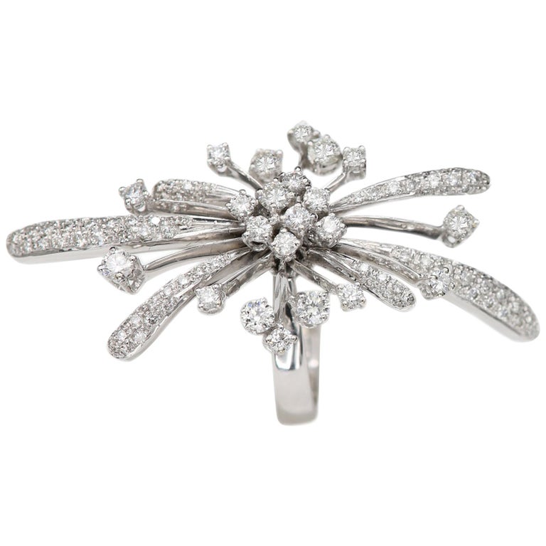 Big Flower Ring Diamond Flower 18 Karat White Gold at 1stDibs