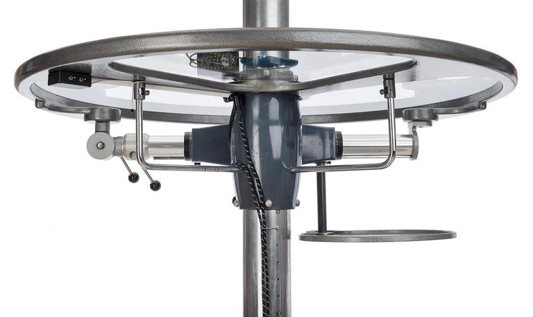 Big Round Work and Presentation Table For Sale at 1stDibs