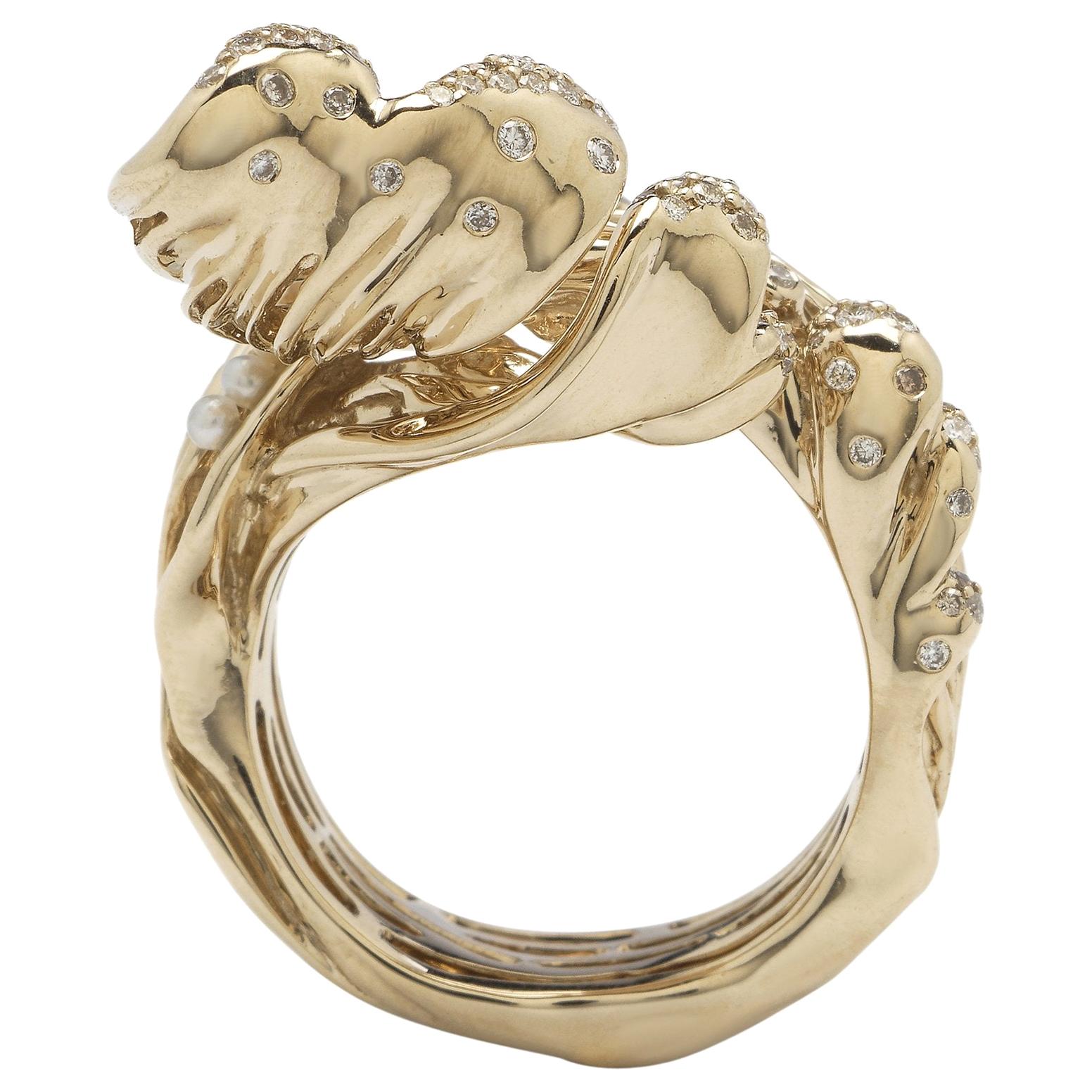 Modern Wave Ring For Sale at 1stDibs