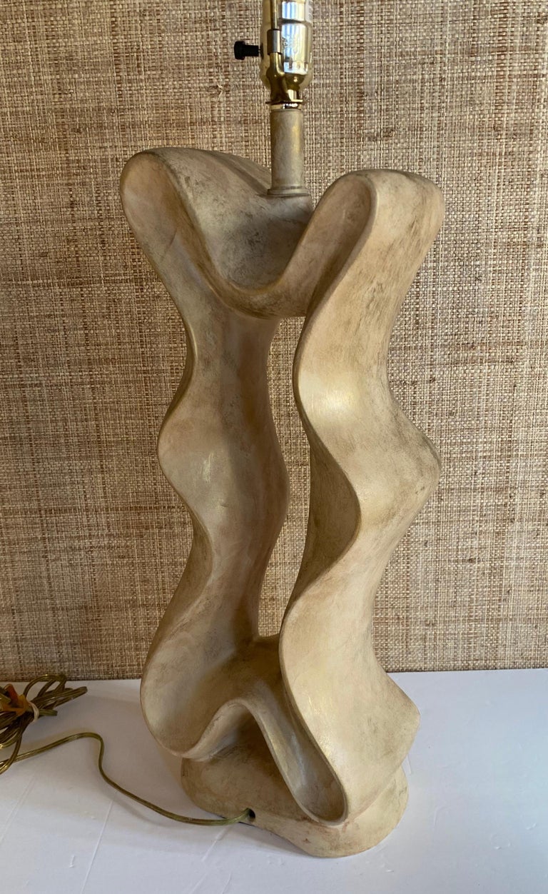 Biomorphic Post-Modern Freeform Ribbon Motif Plaster Table Lamp by Jaru ...